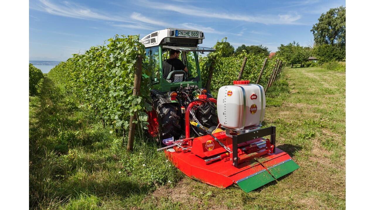 humus Kreiselmulcher LV ideal für den Weinbau